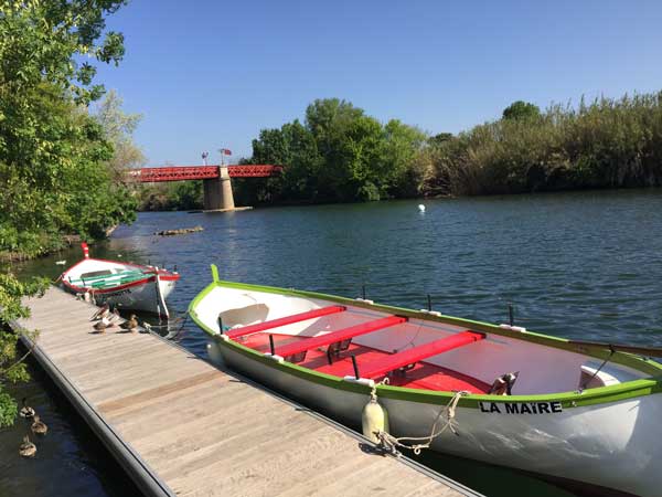 Rame traditionnelle à Serignan